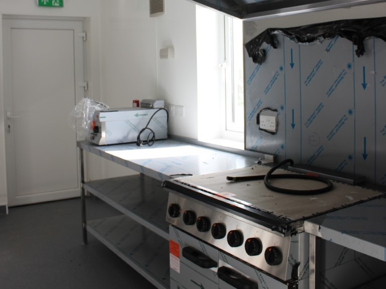 Giraldus Centre – new hall in Manorbier for parties & sports